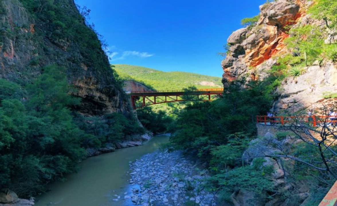Conoce Él Boquerón de Tonalá, destino natural secreto de Oaxaca